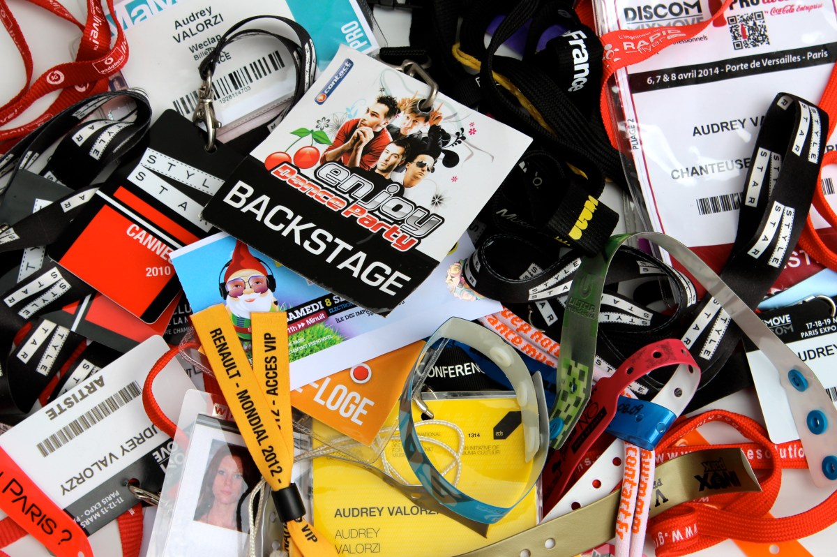 LE CLUBBER COLLECTIONNEUR – Le Charme Electro