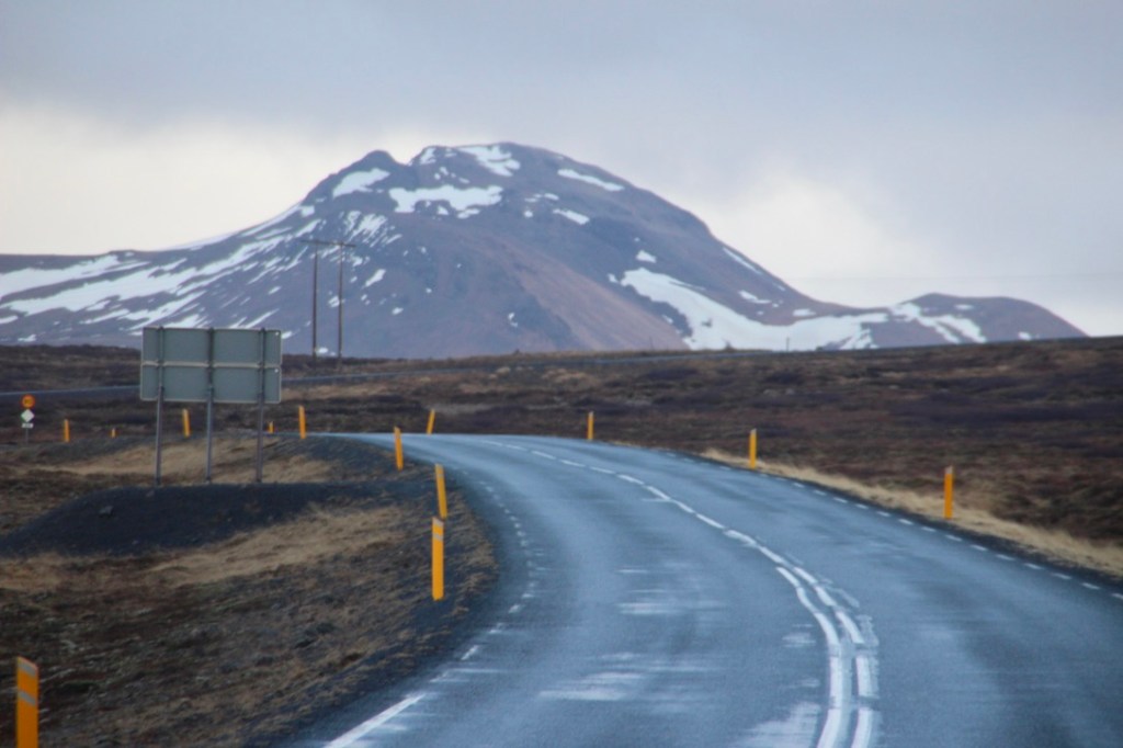 Islande en hiver : Partir soi-même ou en voyage organisé ? – Le Charme ...